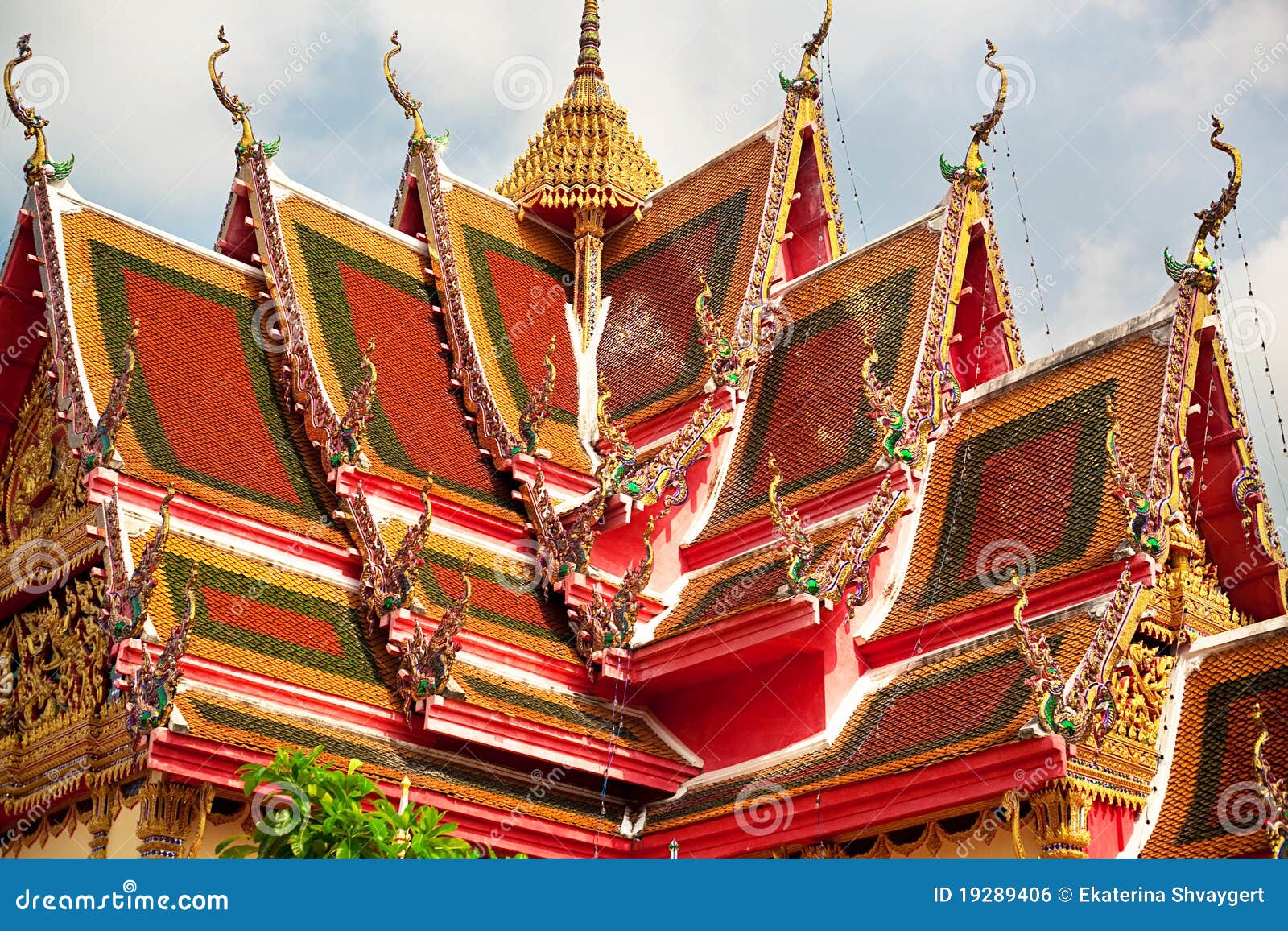 Decorative temple rooftop stock photo. Image of colour - 19289406