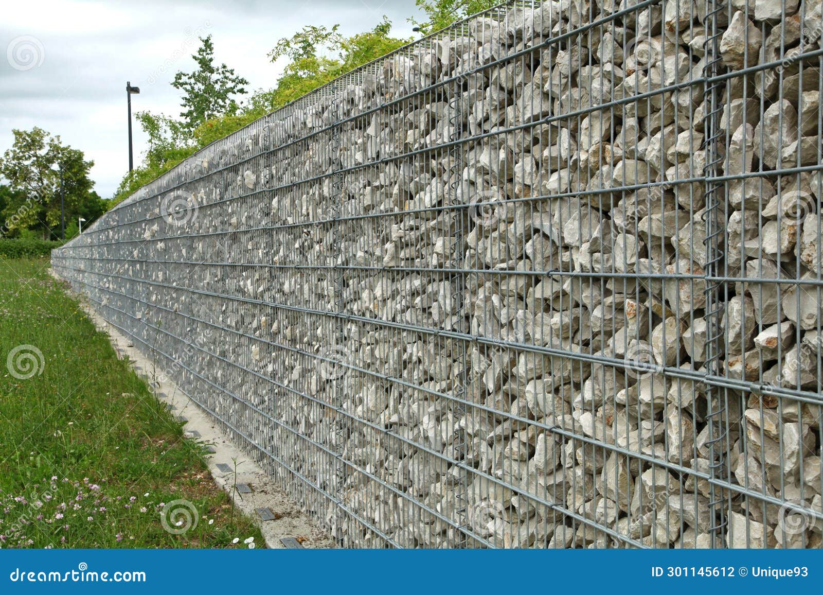 Decorative White Pebble Gabion Retaining Wall Stock Photo - Image of ...