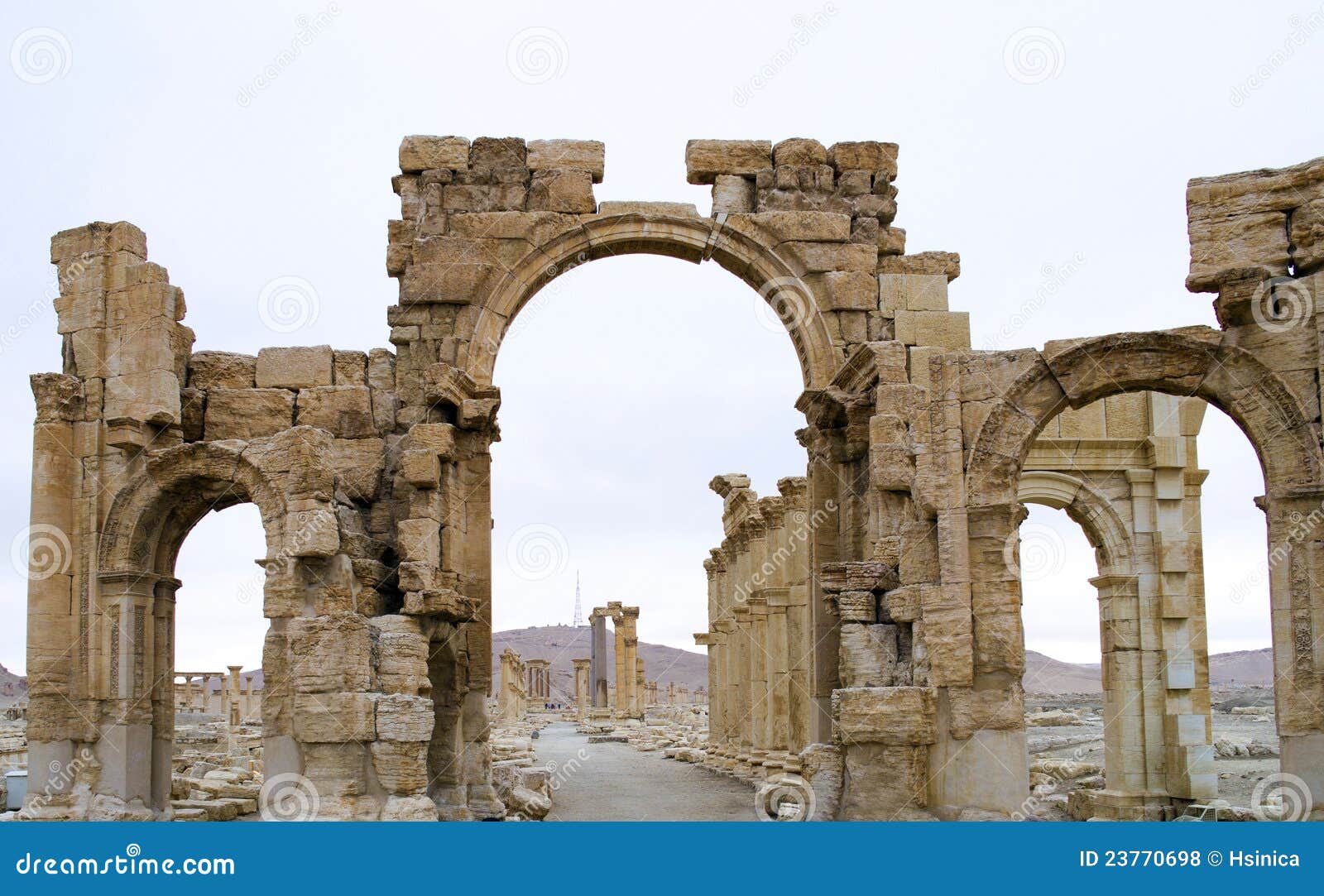 The Decumanus at Palmyra, Syria Stock Photo - Image of oasis, palmyra ...