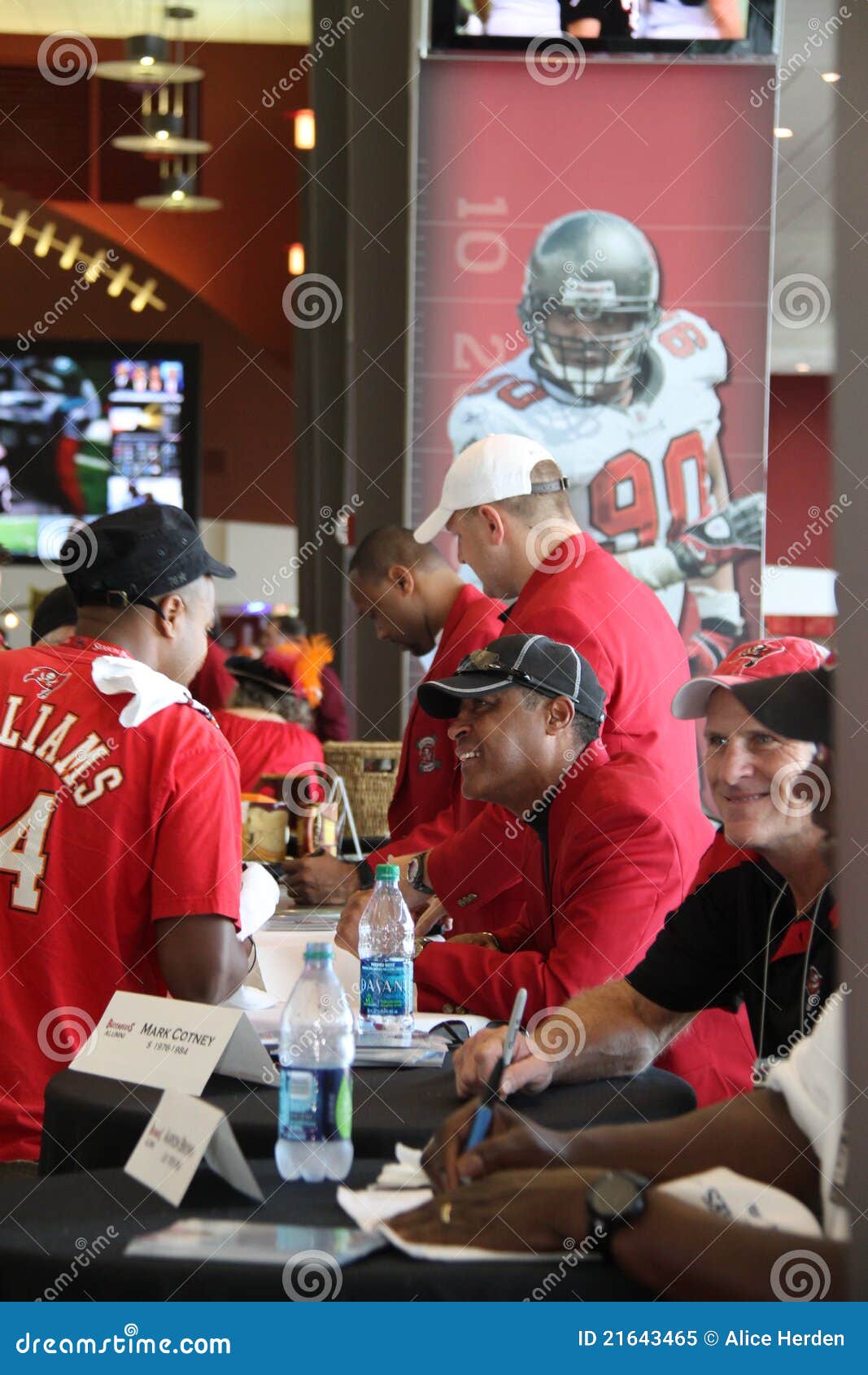 Dedicatorias imagen editorial. Imagen de retirado, tampa - 21643465