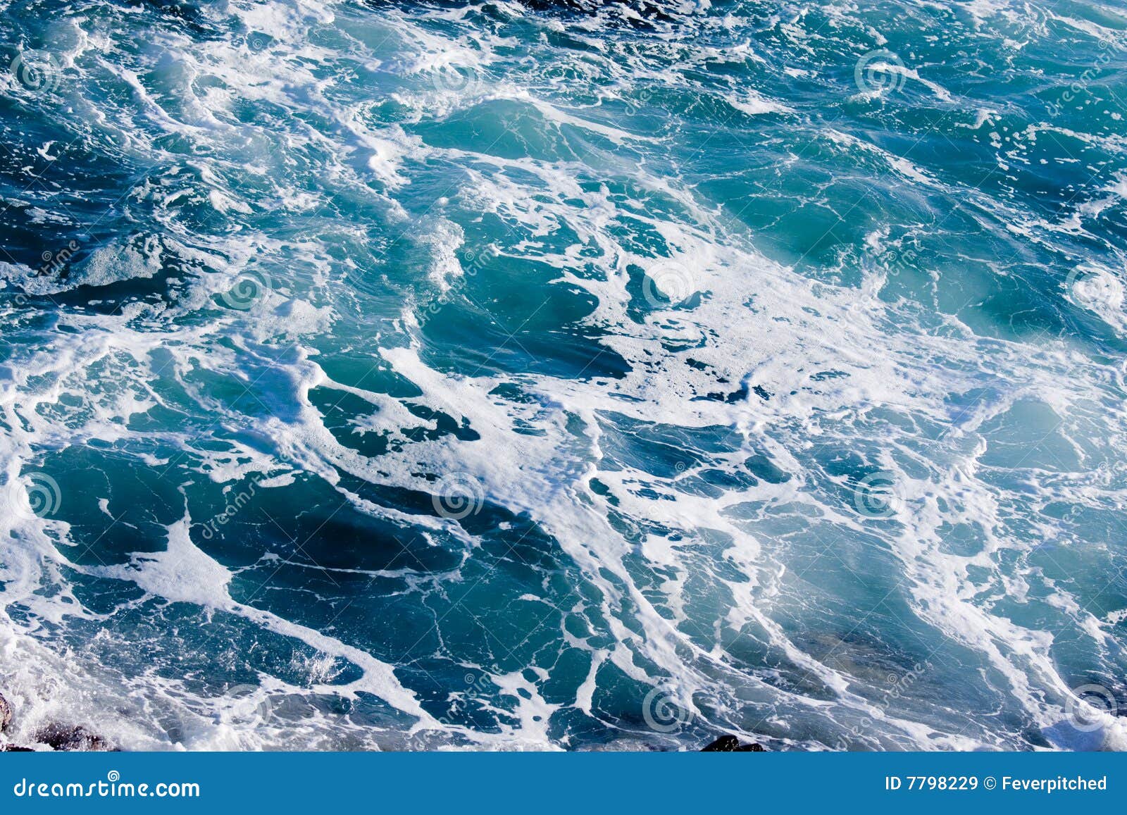 Deep Blue Ominous Ocean Water Stock Image - Image of daytime, shore ...