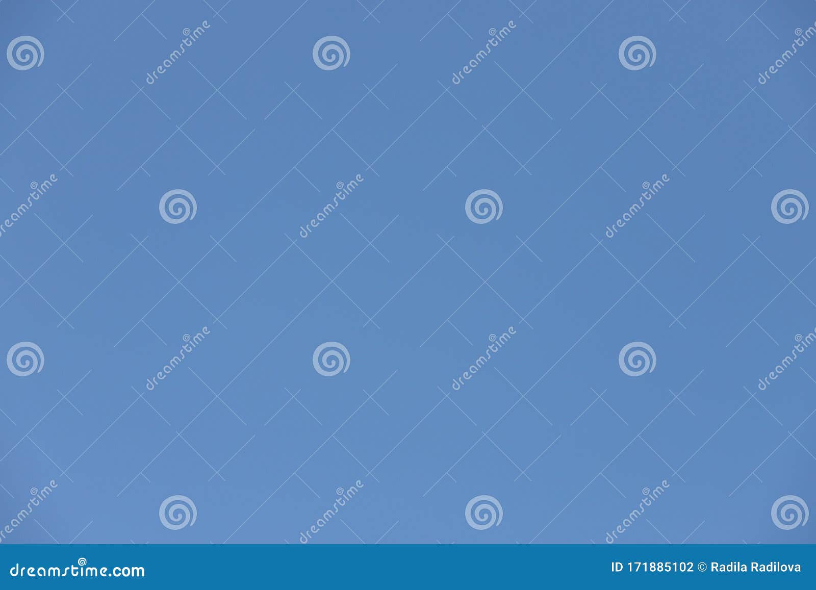 Deep Blue Sky Background. Blue Sky without Clouds Stock Photo - Image ...