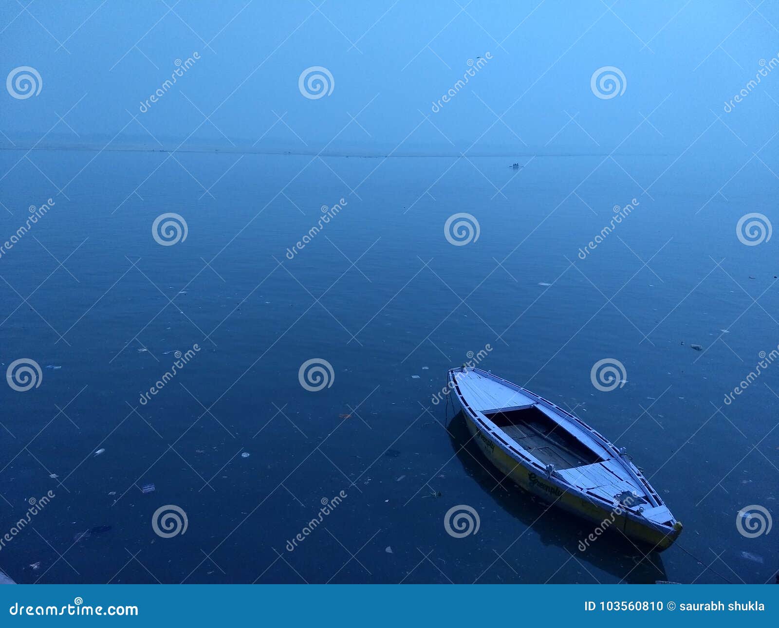 Deep blue water editorial image. Image of india, water - 103560810