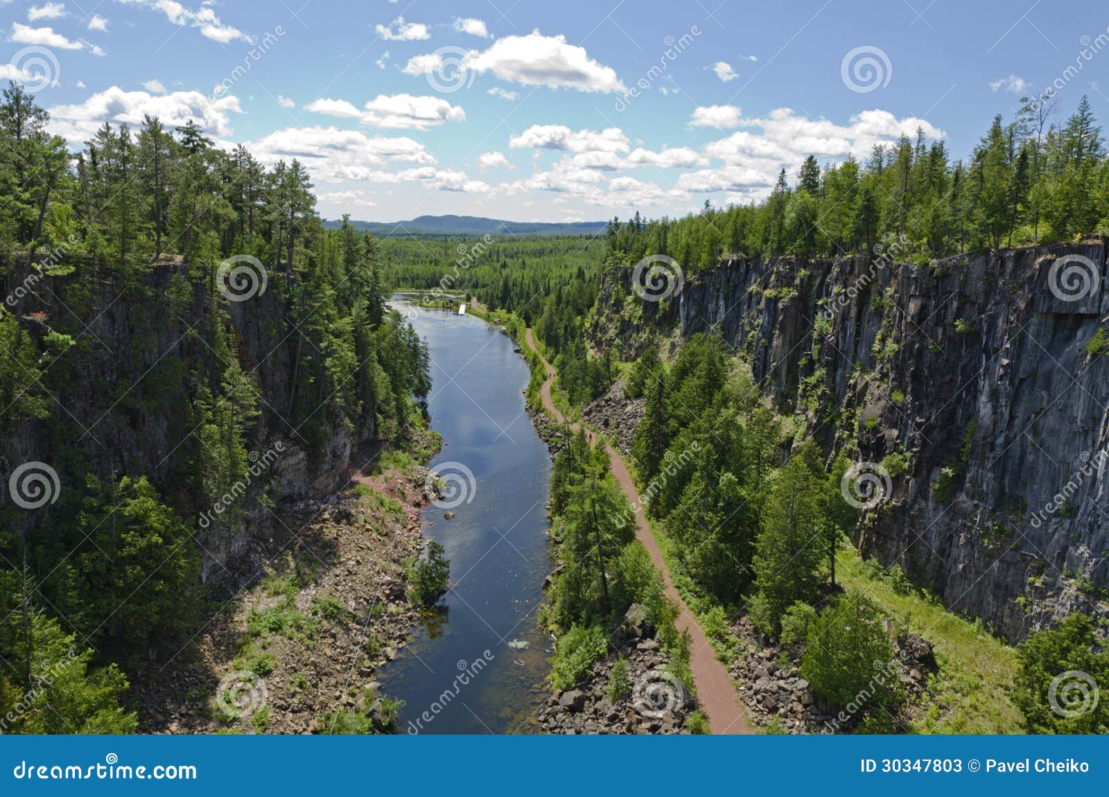 Deep Canyon stock image. Image of water, trees, lake - 30347803