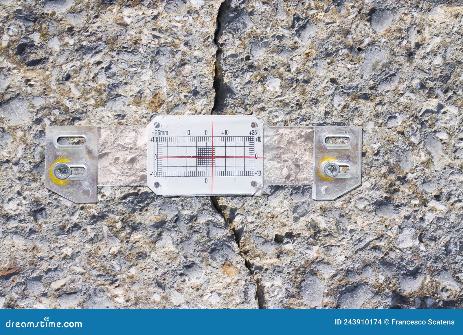 Structural / Mechanical Forms Overhead Ceiling Stock Photo ...