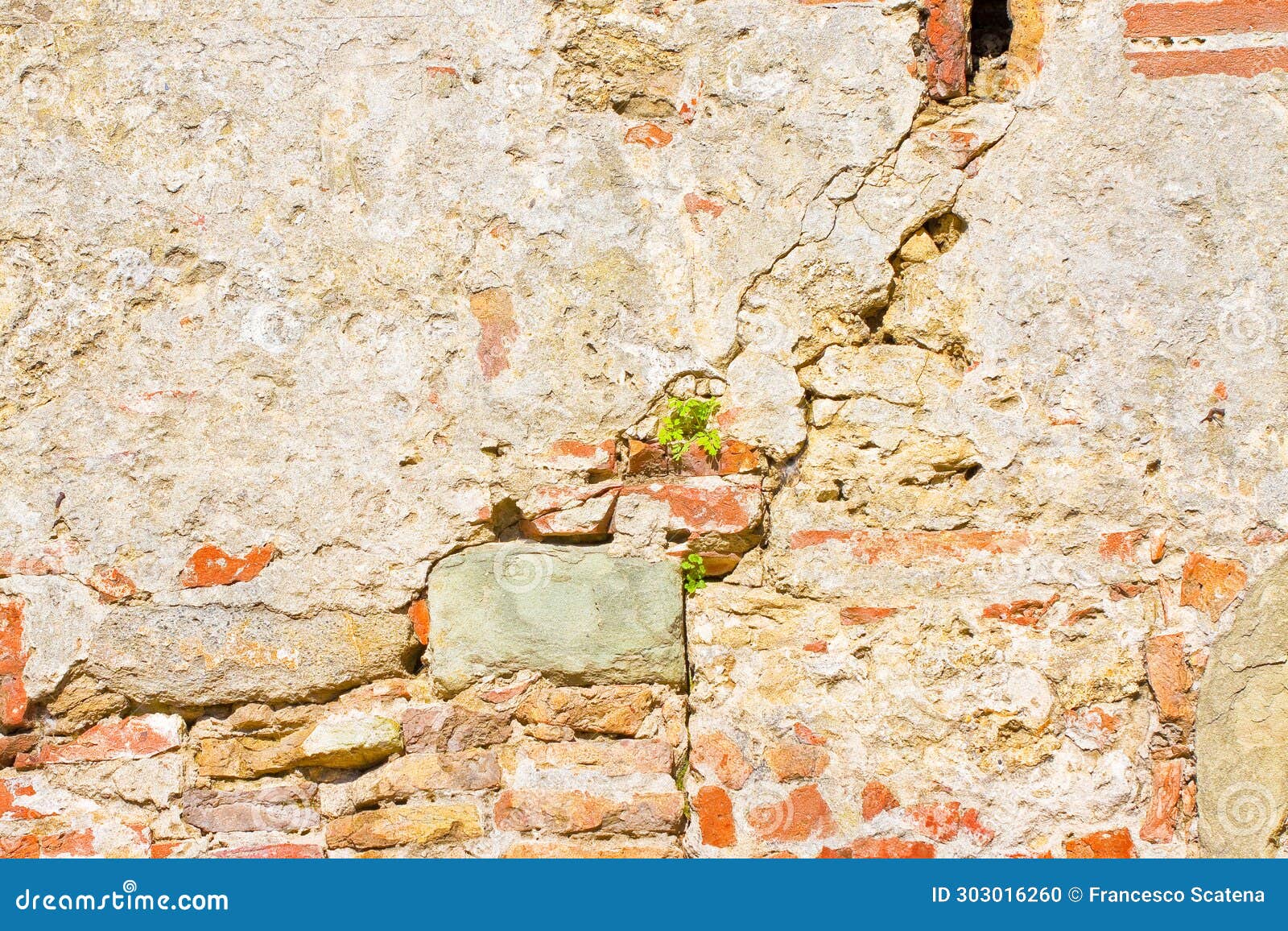 Deep Crack in Old Brick and Stone Wall with Damaged Plaster Stock Photo ...