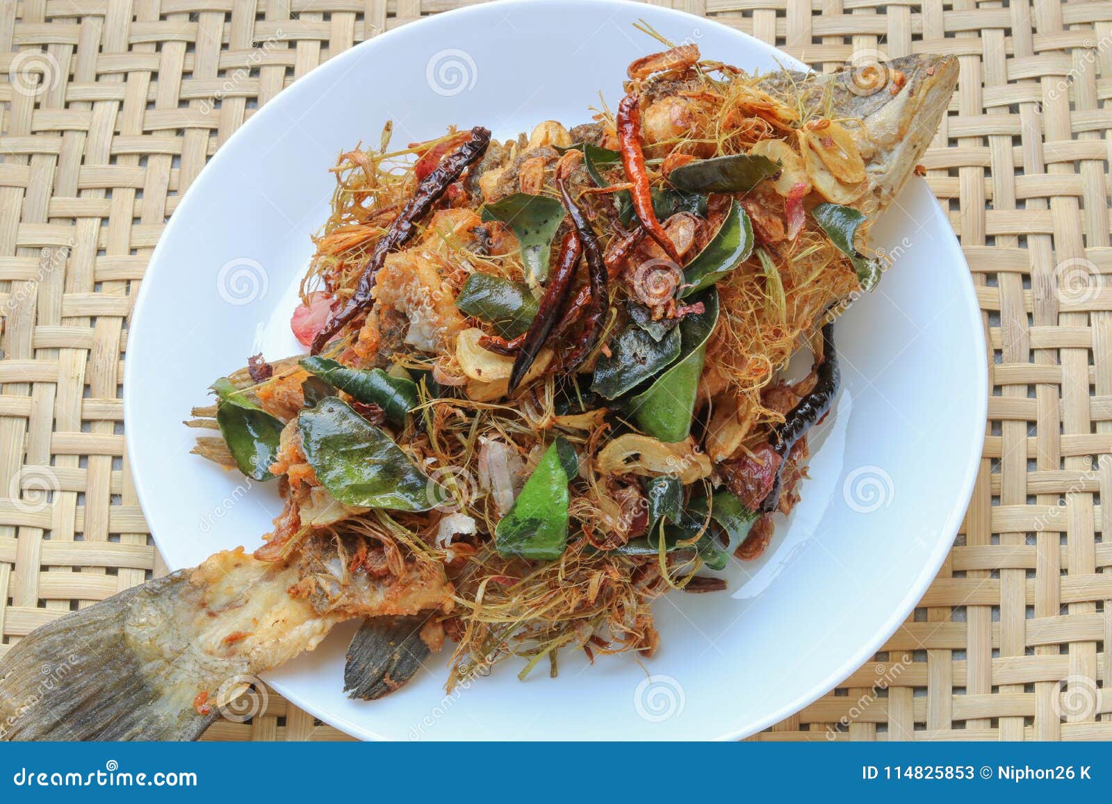 Deep-fried fish top view stock image. Image of leaves - 114825853