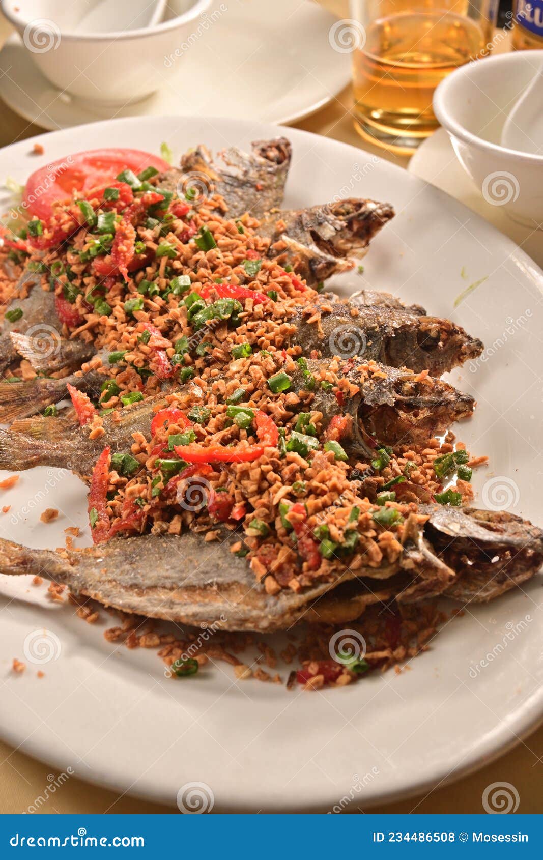 Deep Fried Garlic Fish Mottled Spinefoot Stock Photo - Image of minced ...