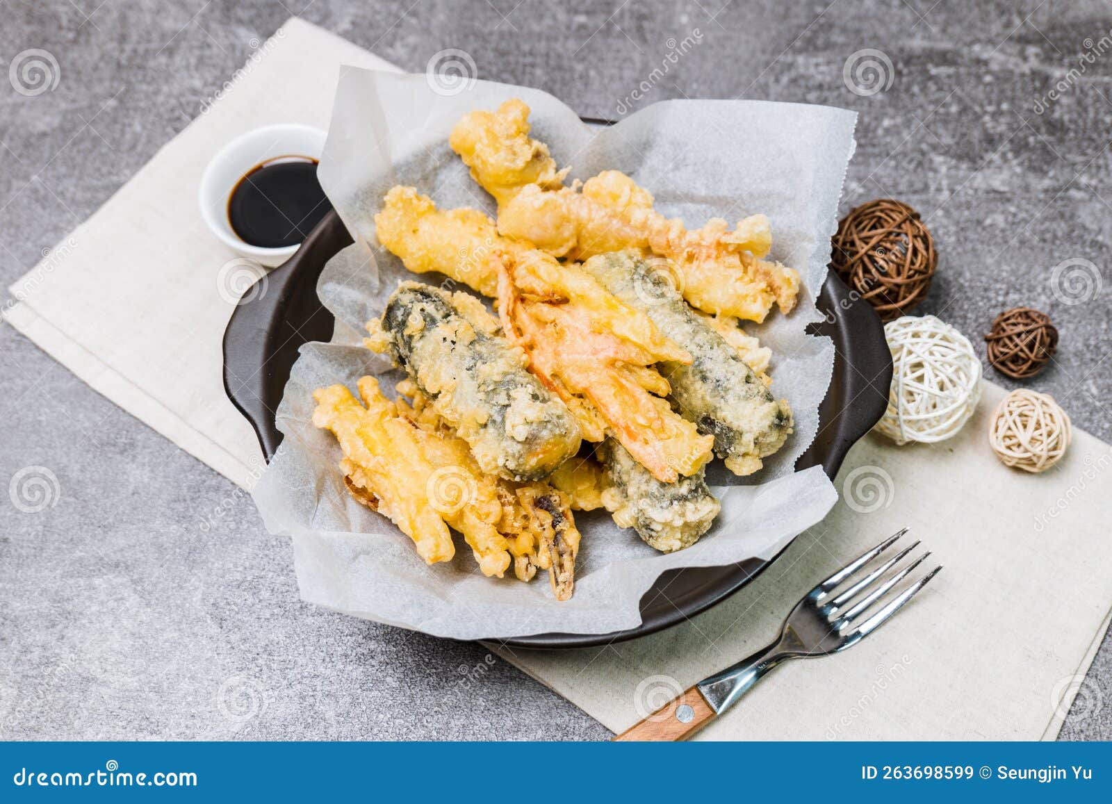 Deep-fried Laver Roll, Deep-fried Squid Snack Stock Image - Image of ...