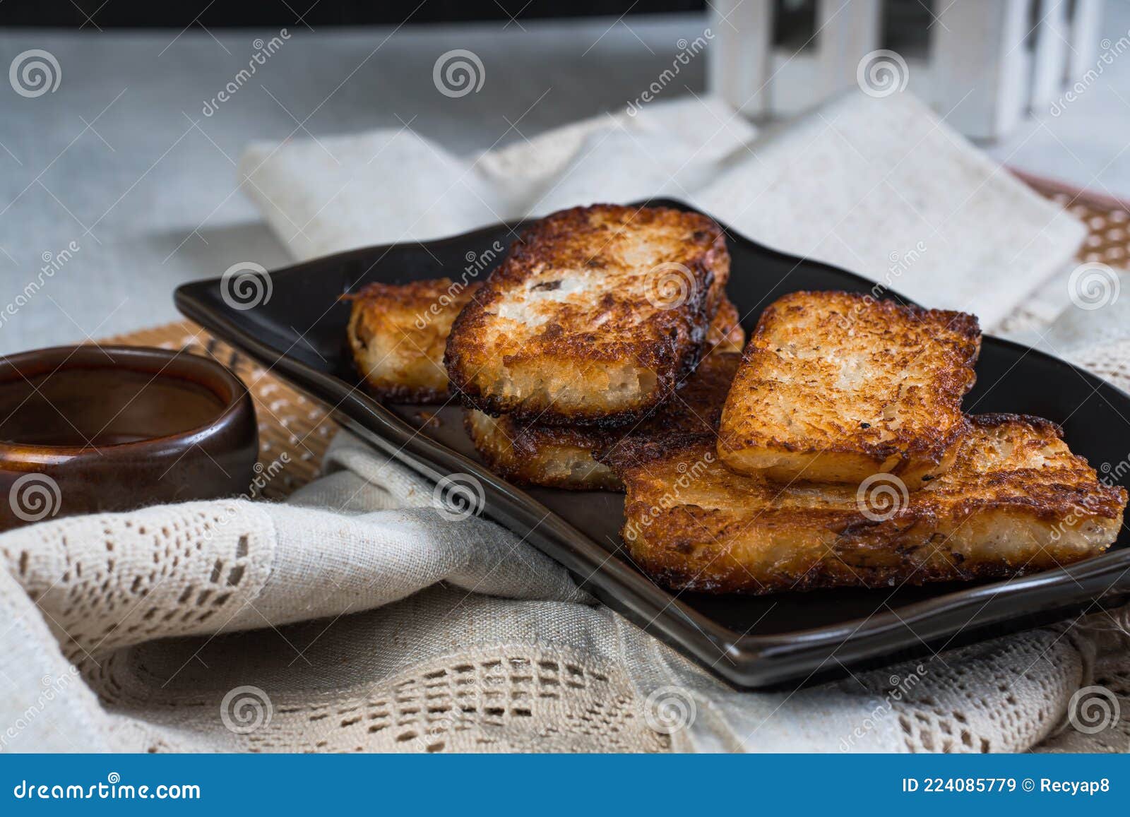 Delicious Deep Fried Radish Cakes Stock Image - Image of sackcloth ...