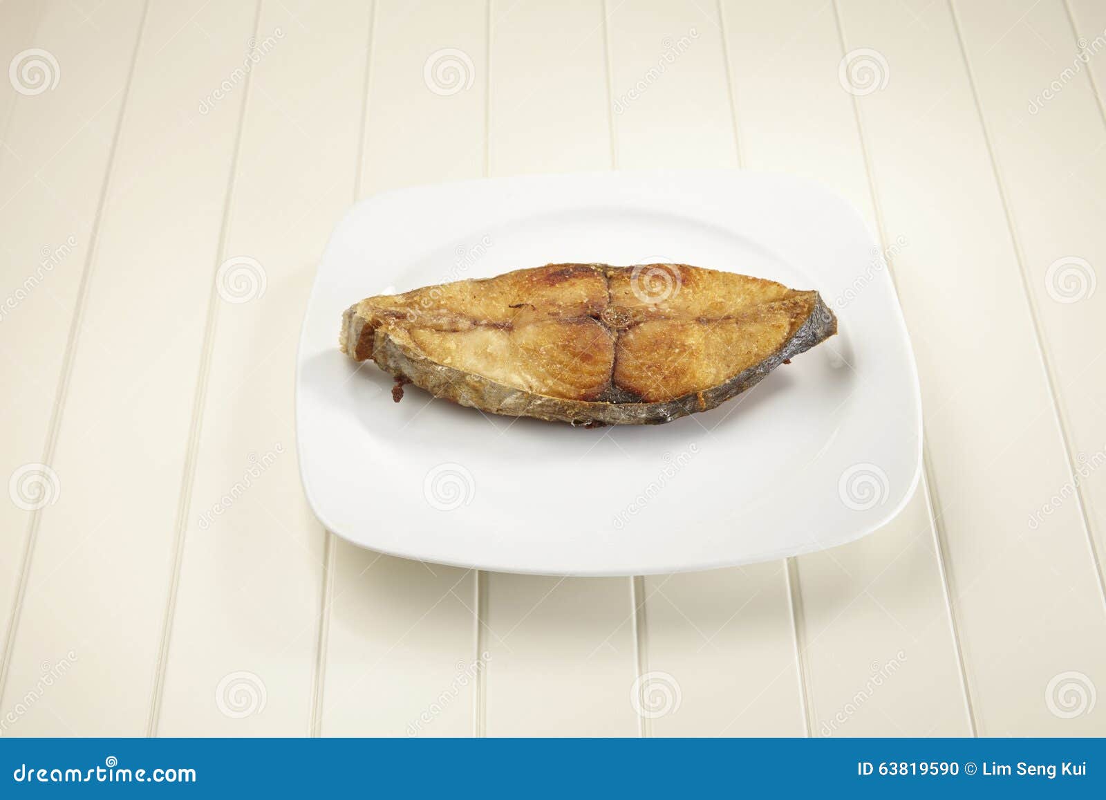 Deep Fried Seer Fish on a Plate Stock Photo - Image of seer, mackerel ...
