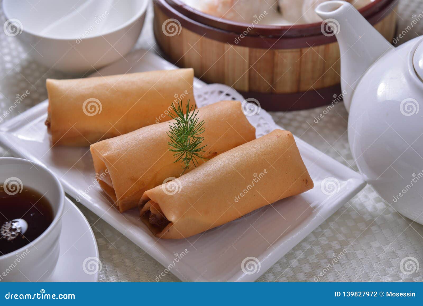 Deep Fried Spring Roll Dim Sum Stock Photo - Image of roll, food: 139827972
