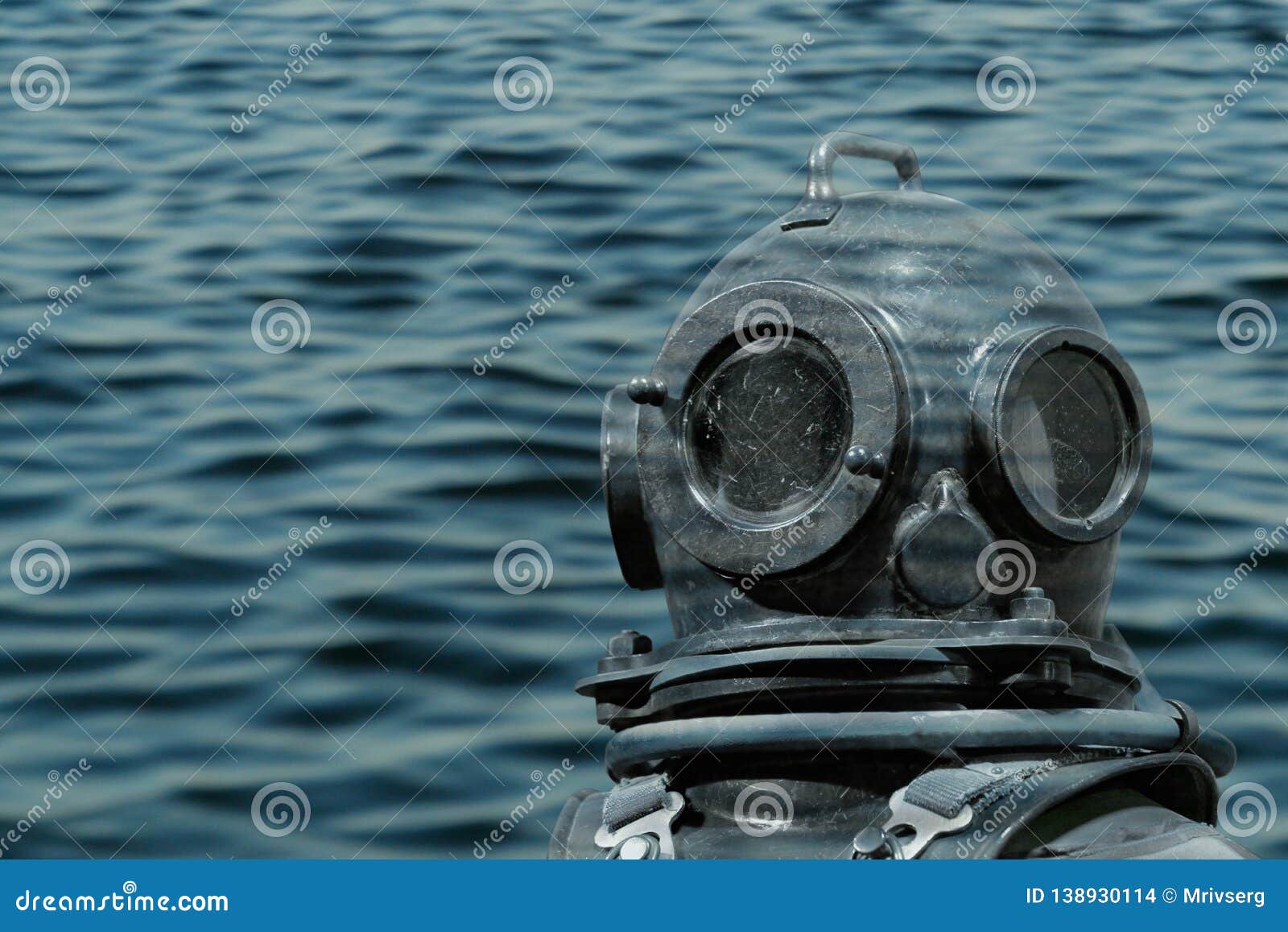 Deep sea diver stock photo. Image of divingdress, heavy - 138930114