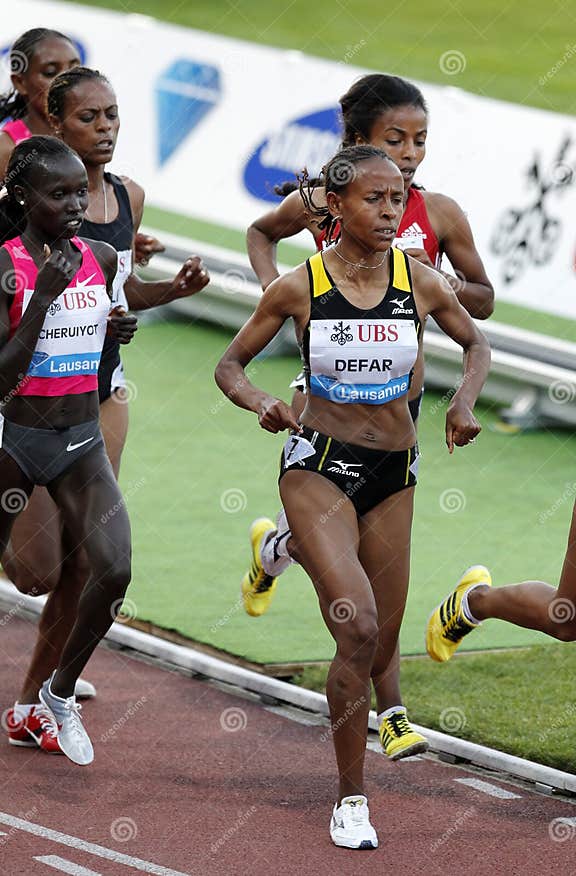 Defar Meseret (ETH) foto editorial. Imagen de salto, corredor - 15159476