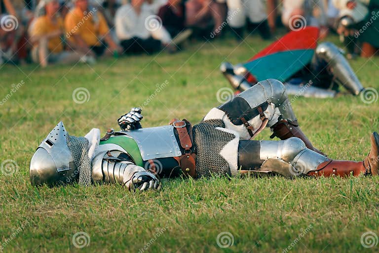 Defeated knight editorial photography. Image of death - 15361827