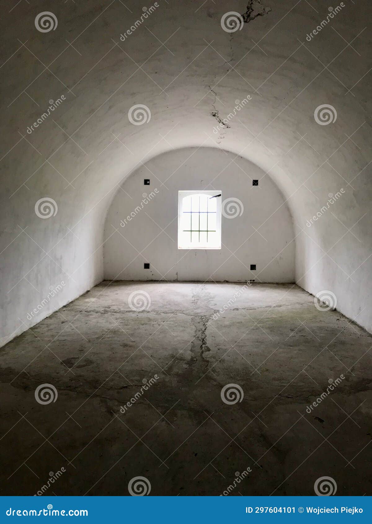 A Defensive Fort, Long Rooms Stock Image - Image of wall, historic ...