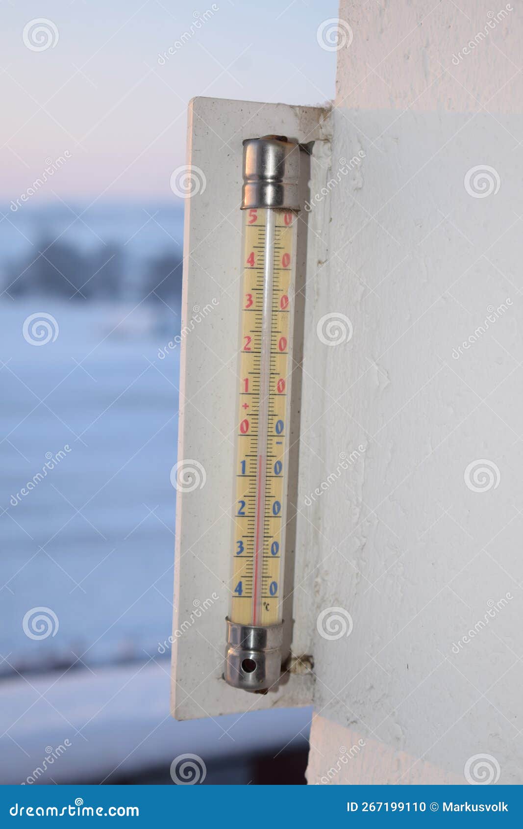 -5 degrees Celsius stock photo. Image of celsius, lighting - 267199110