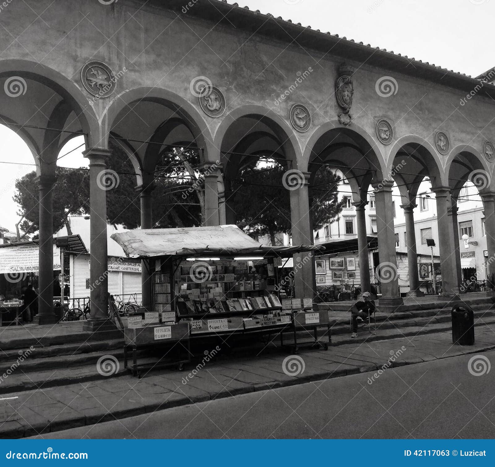 Dei Ciompi, Florencia De La Plaza Imagen de archivo - Imagen de ...