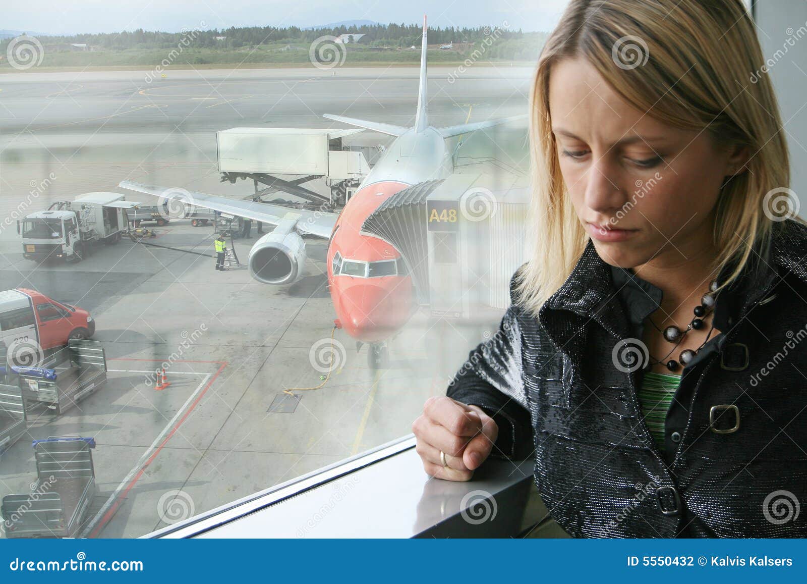 Delay flight stock photo. Image of flying, airport, plane - 5550432
