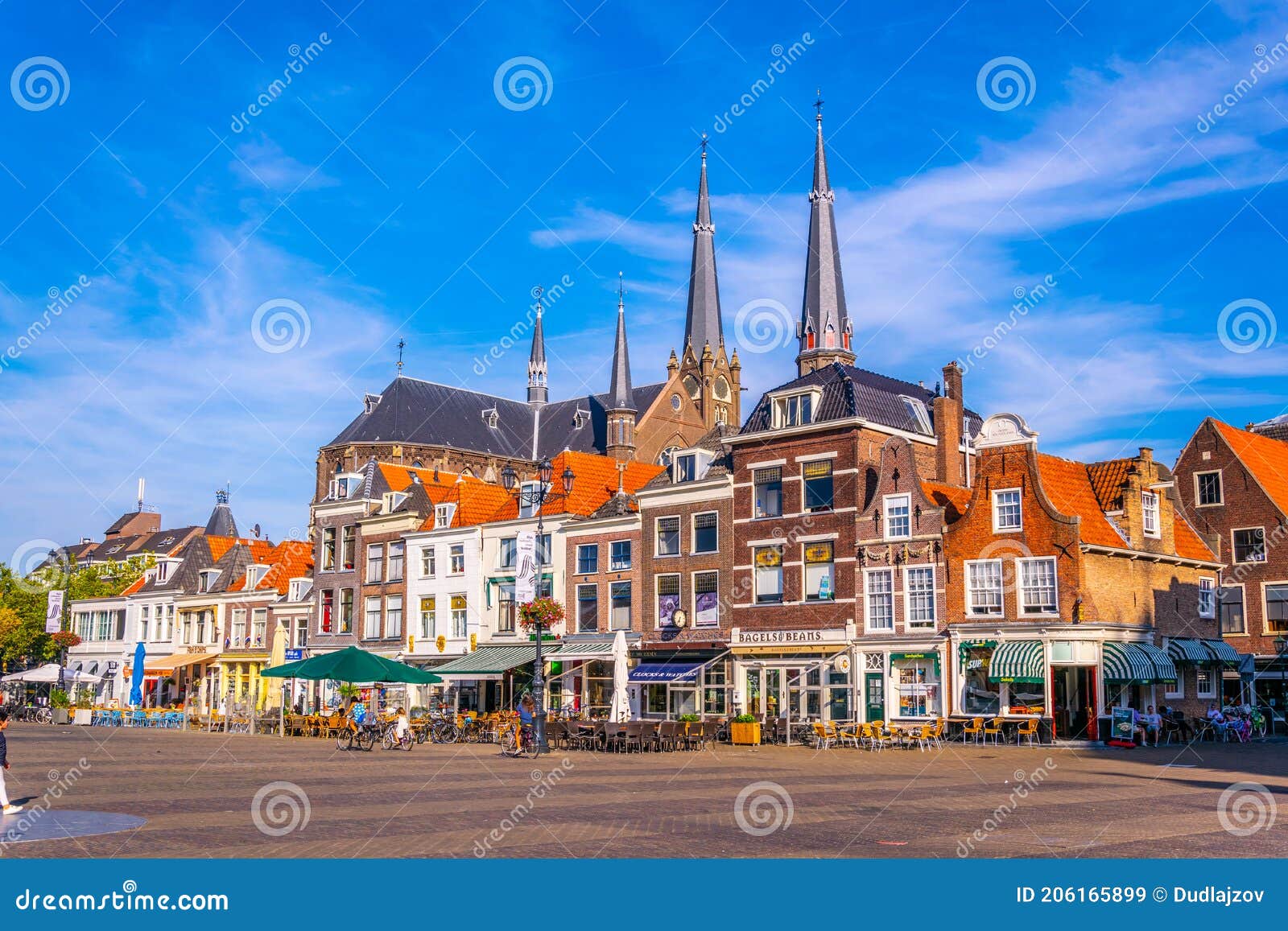 DELFT, NETHERLANDS, AUGUST 6, 2018: View of the Main Square in Delft ...