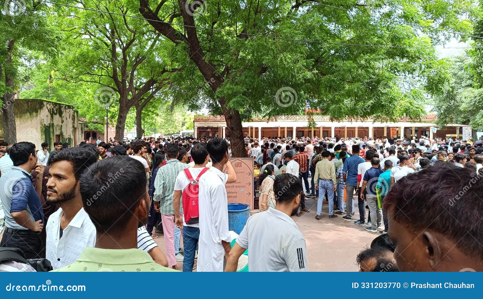 Delhi , India - Crowd at Ticket Counter 15 August 2024 Editorial Image ...