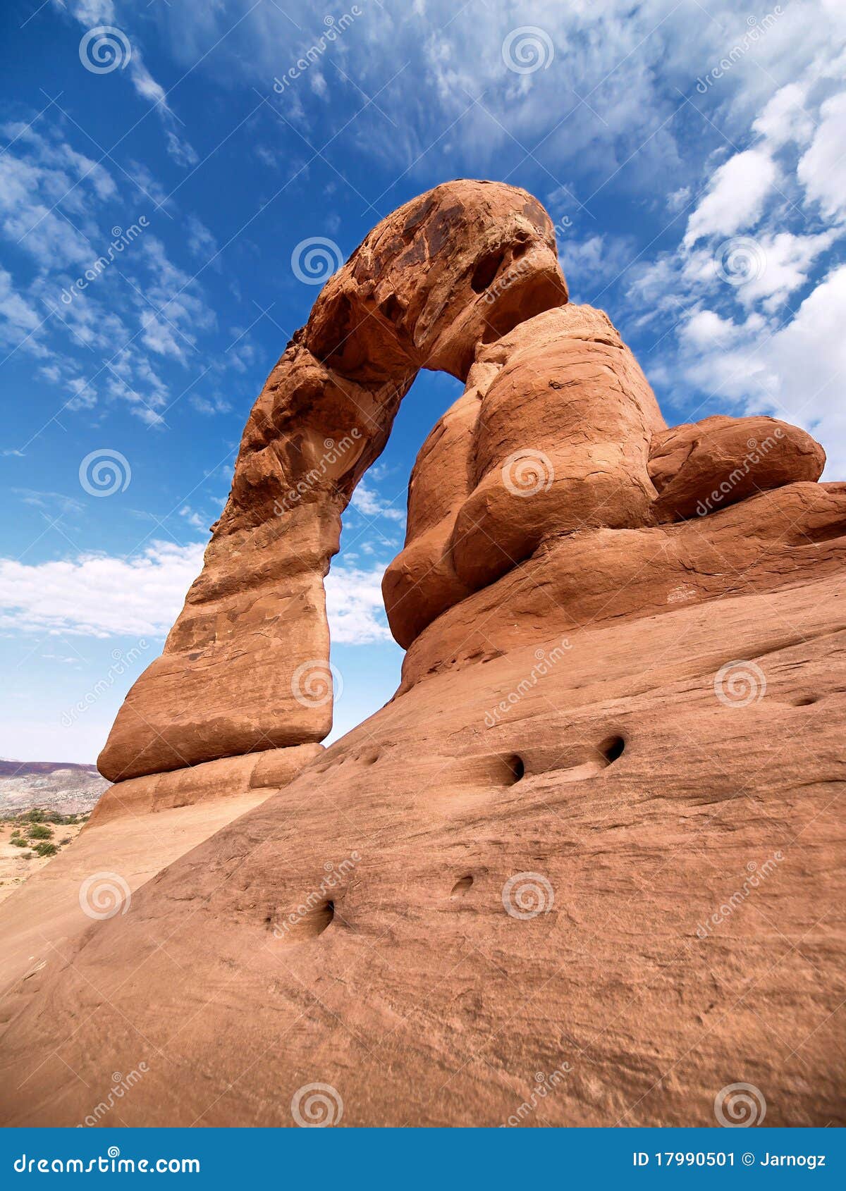 Delicate Arch stock image. Image of mountains, arches - 17990501