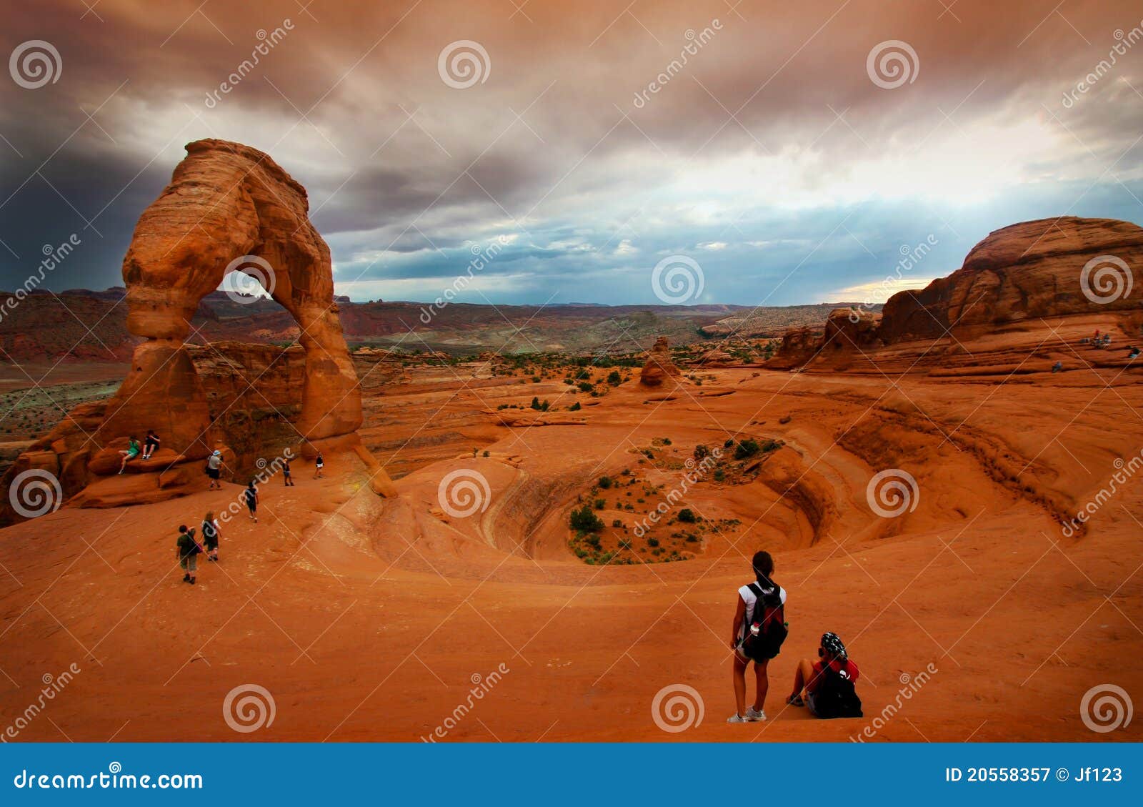 Delicate Arch editorial photography. Image of landscape - 20558357
