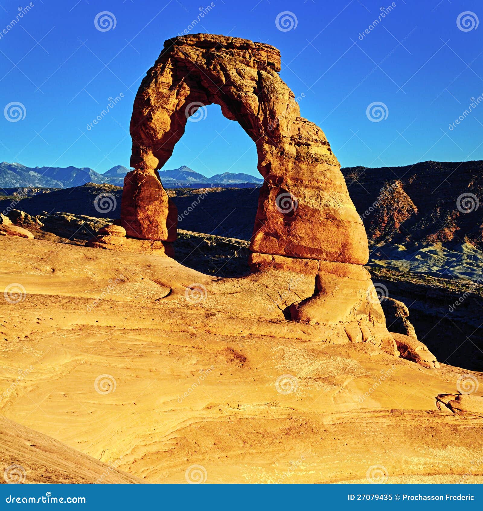 Delicate Arch stock image. Image of horizontal, spire - 27079435