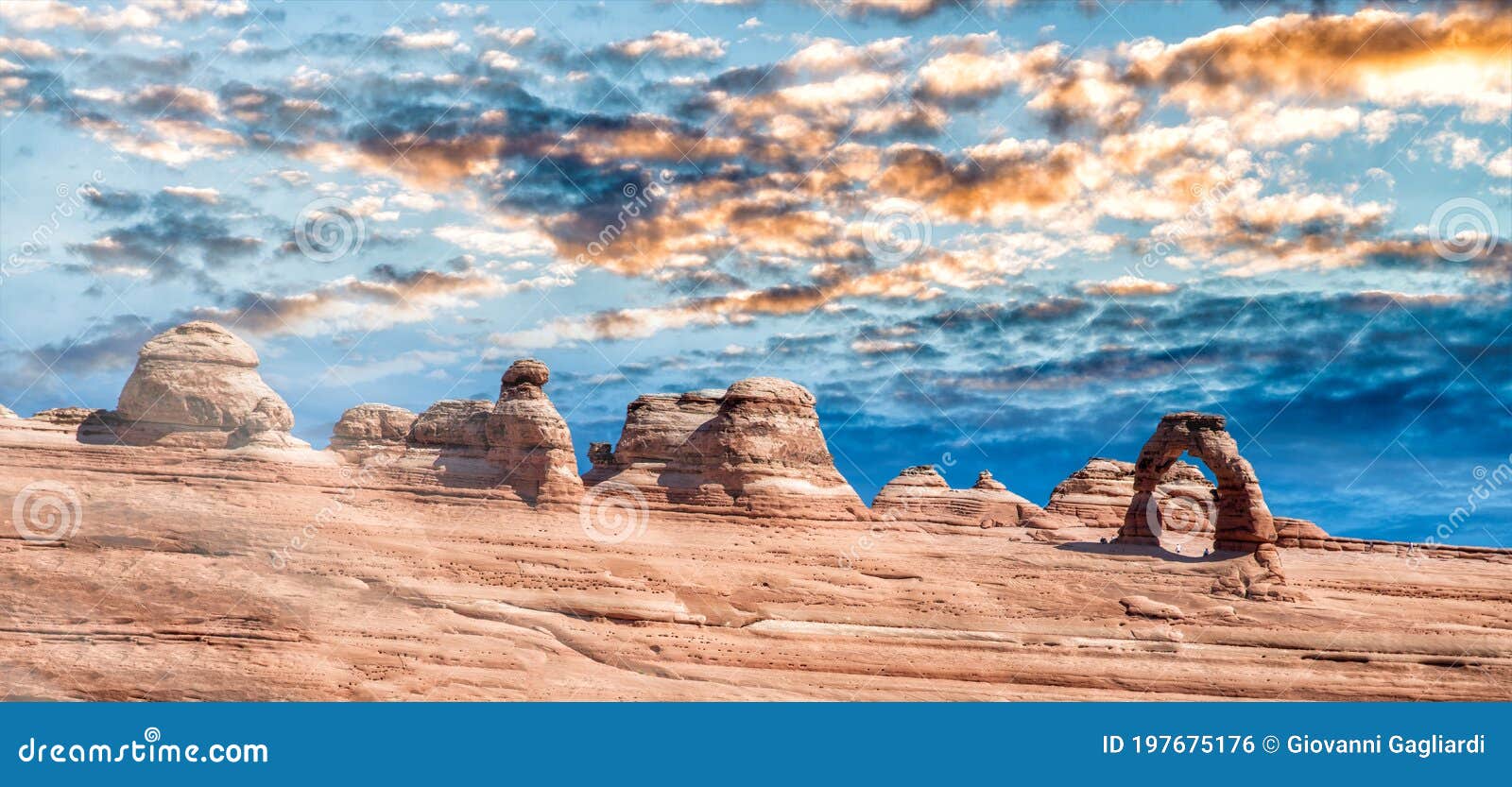Delicate Arch As Seen from Lower Viewpoint, Arches National Park Stock ...