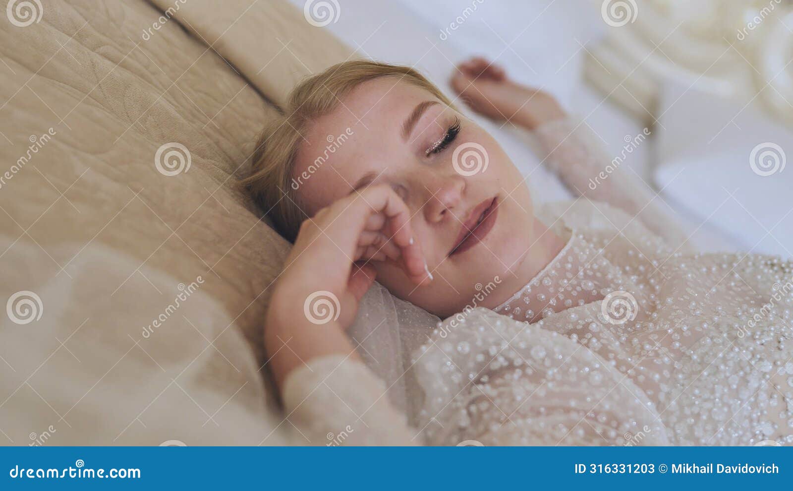 The Delicate Bride Lies and Poses on the Bed. Stock Image - Image of ...