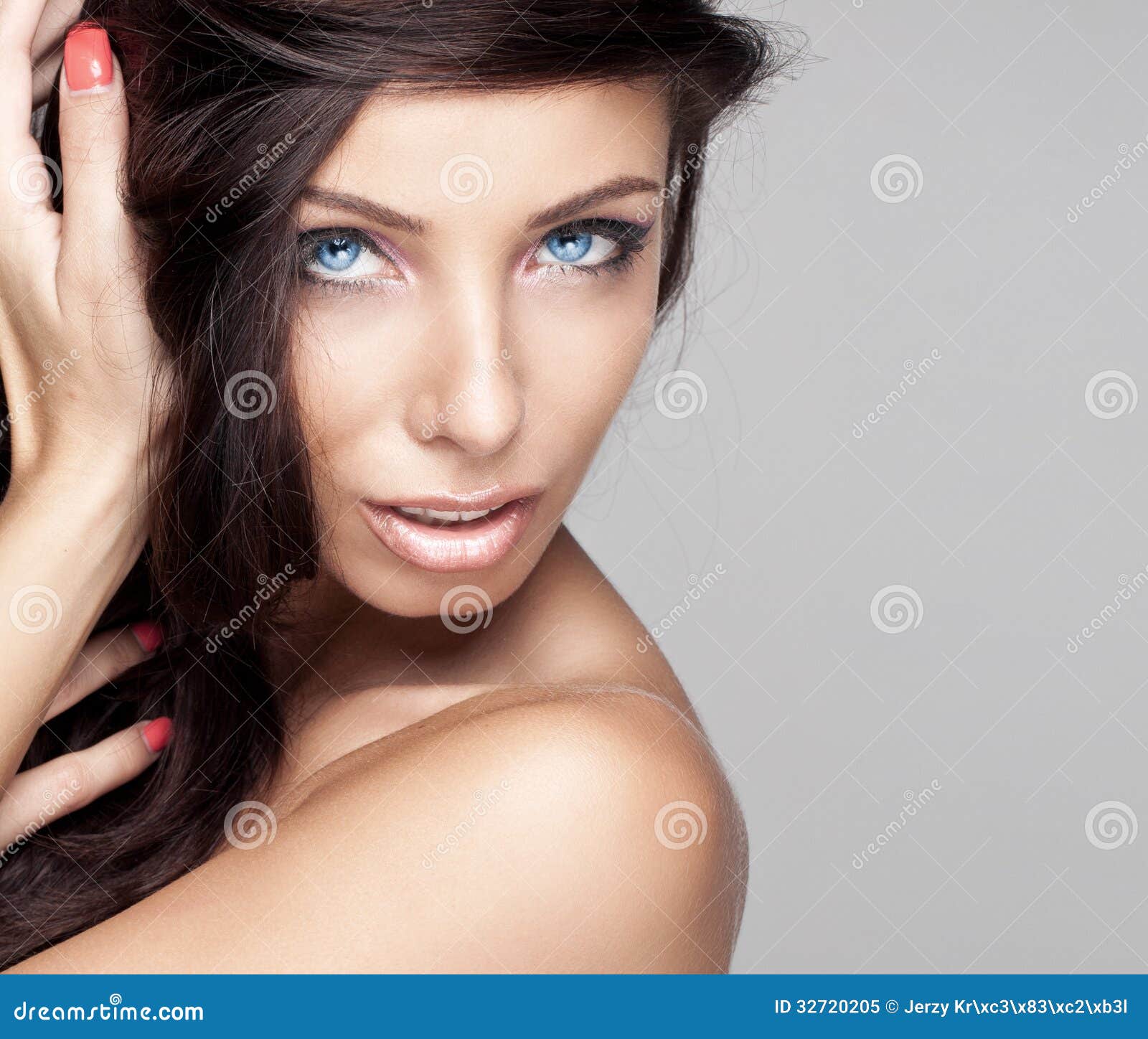 Delicate woman stock image. Image of brown, fresh, confidence - 32720205