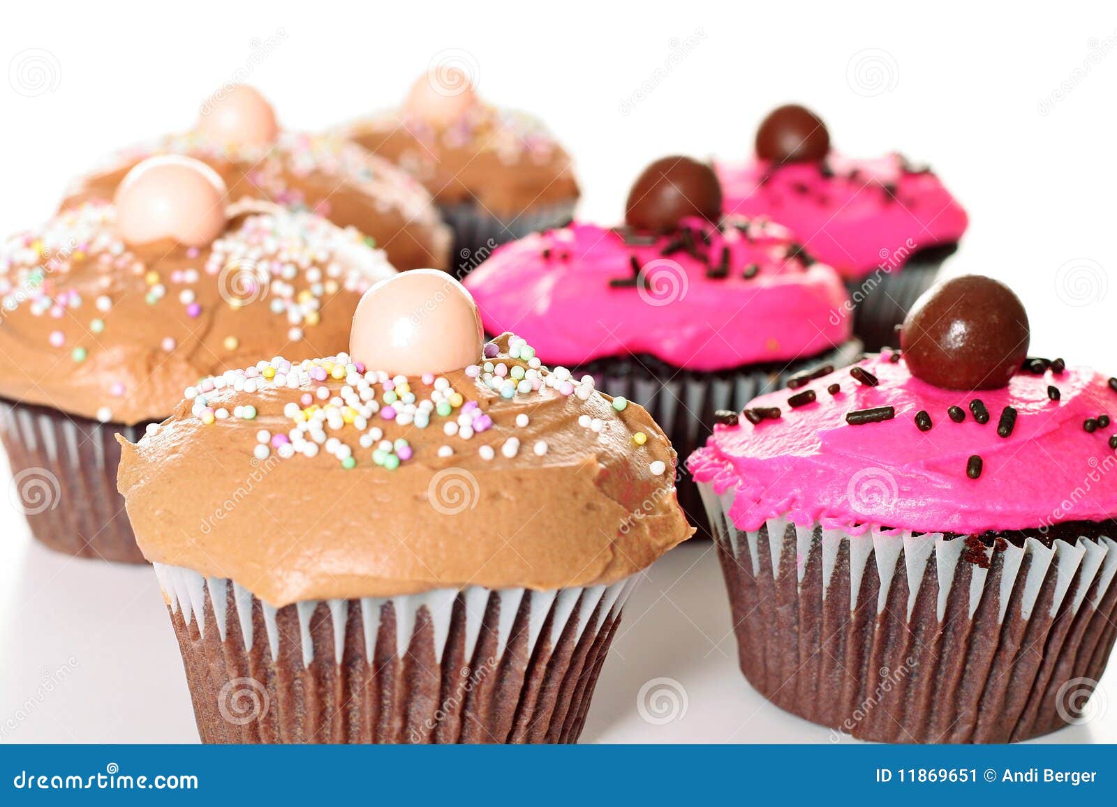 Delicious cupcakes stock image. Image of buttercream - 11869651