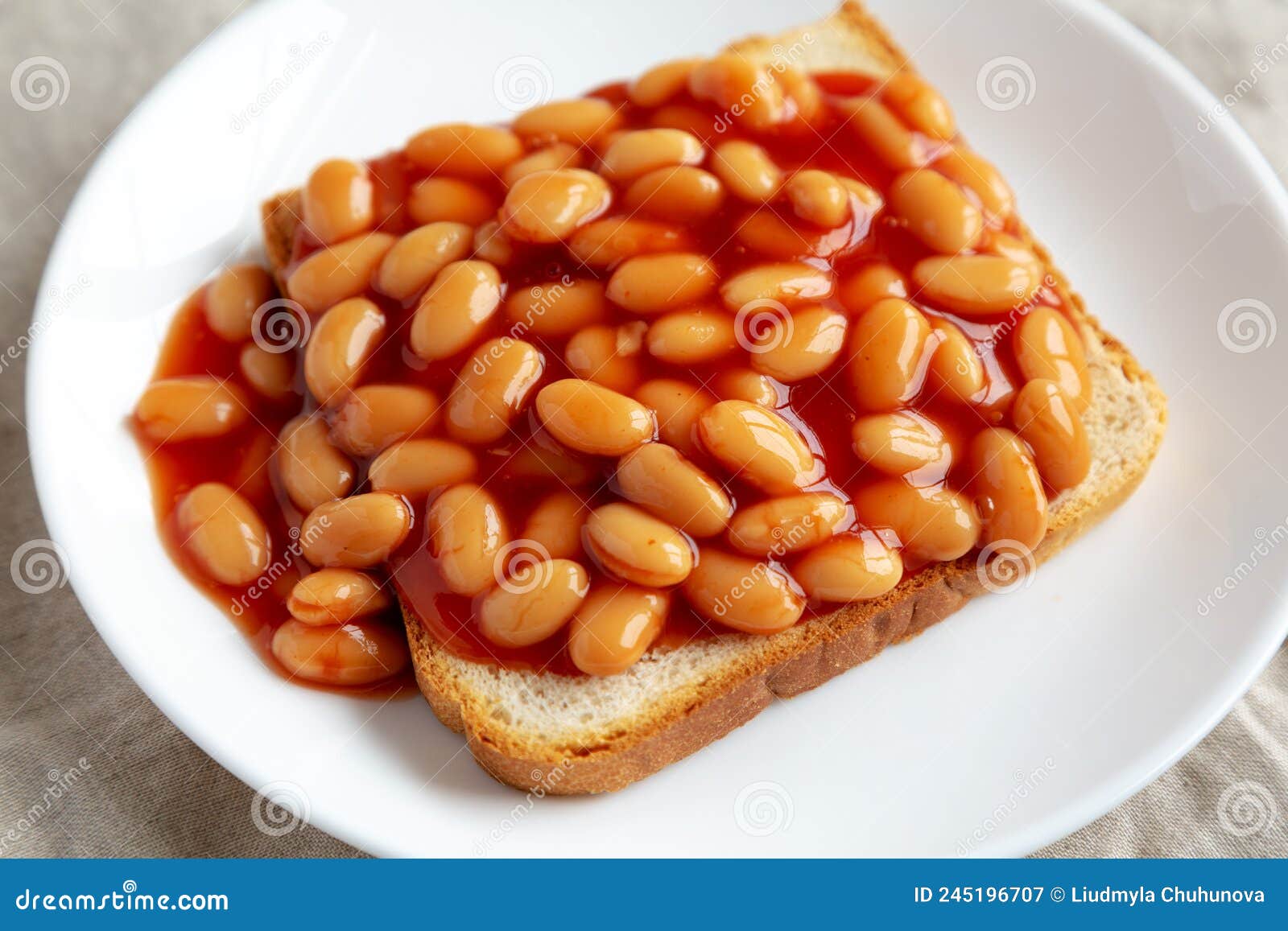 Delicious English Beans on Toast, Side View Stock Image - Image of ...