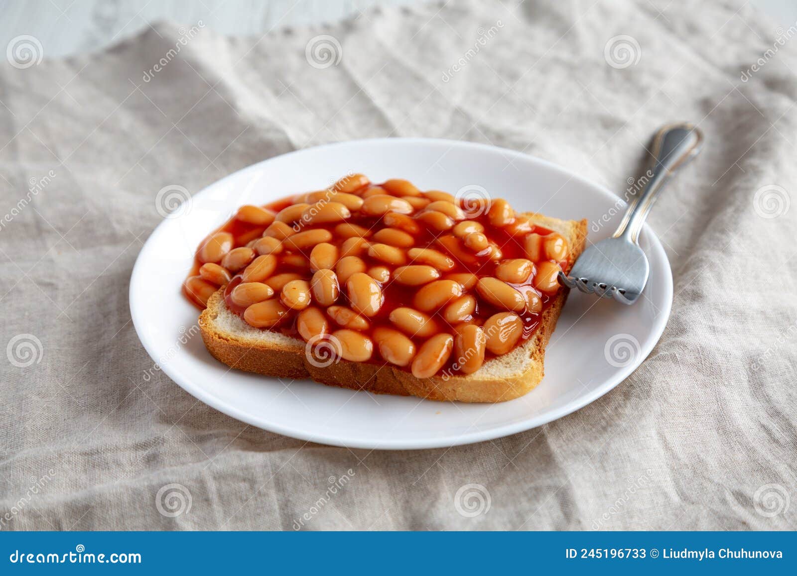 Delicious English Beans on Toast, Side View Stock Image - Image of food ...
