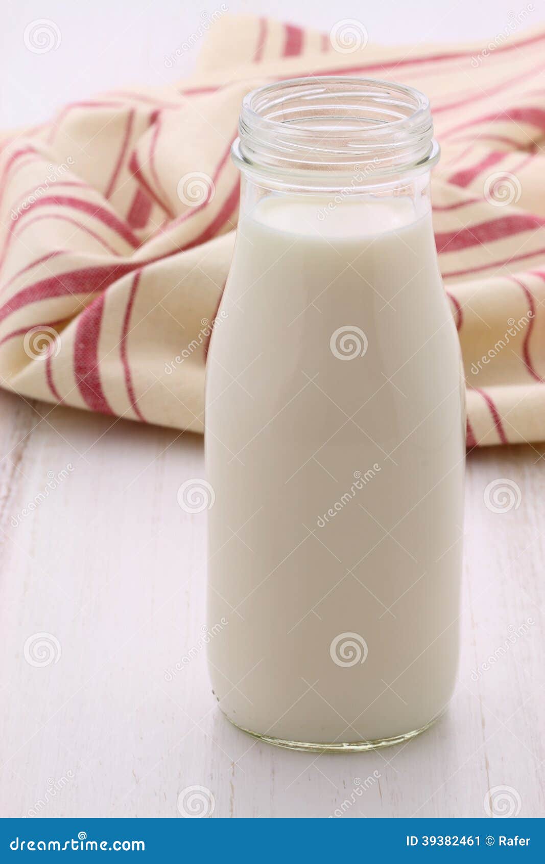Delicious fresh milk stock image. Image of breakfastmilk - 39382461