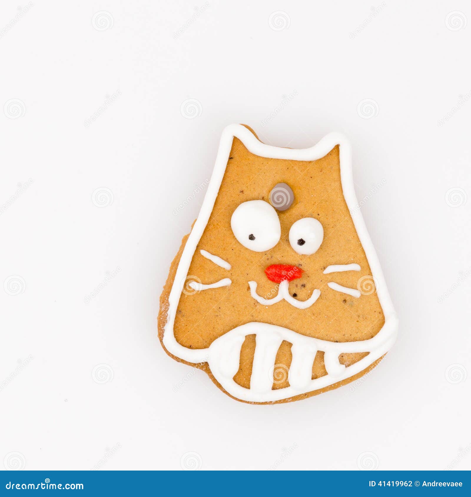 Delicious gingerbread cat stock photo. Image of heart - 41419962