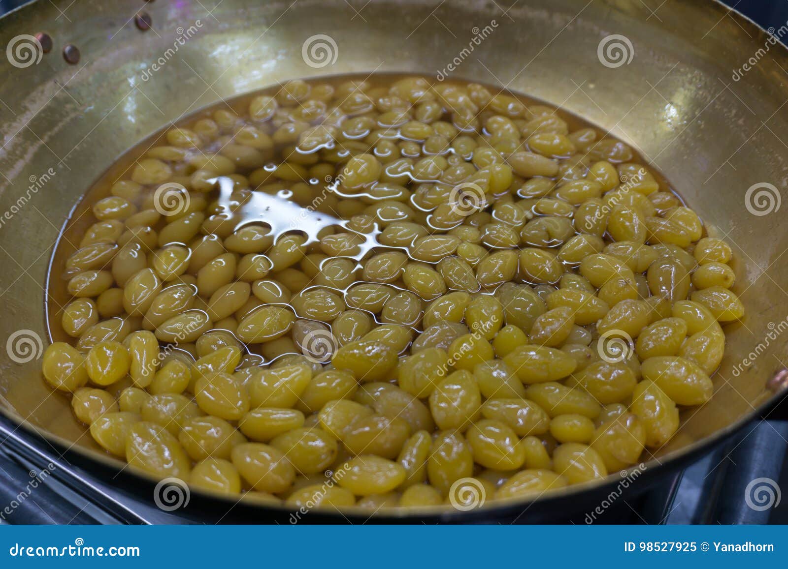 Delicious Ginkgo Seeds in Syrup with Brass Pot Stock Image - Image of ...