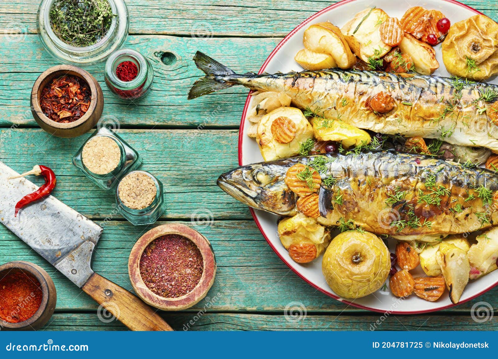 Baked fish with apple stock image. Image of fish, delicious - 204781725