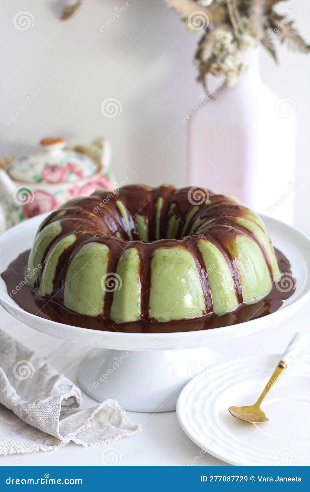 Delicious Matcha Silky Pudding with Chocolate Sauce Stock Image - Image ...