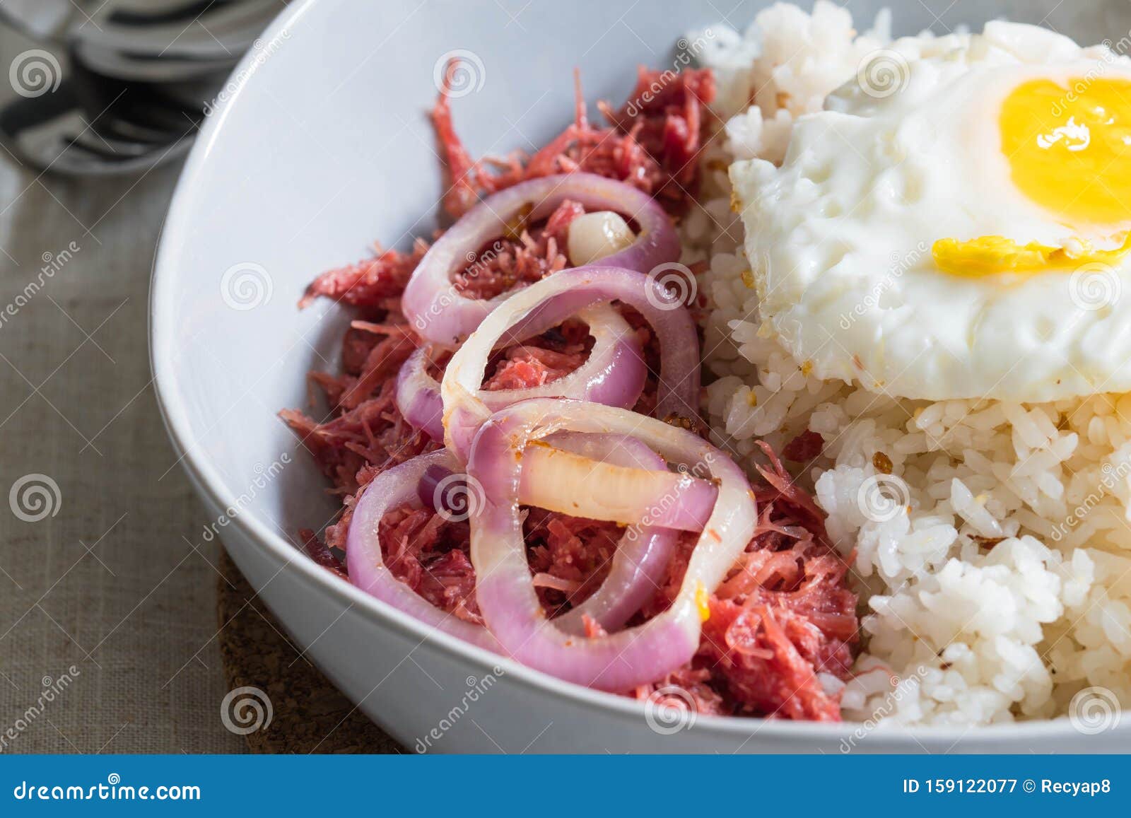 Corned Beef with Egg on Top of Rice Stock Image - Image of bowl, dish ...