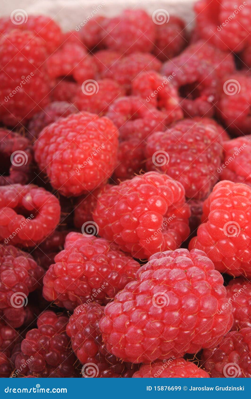 Delicious raspberries stock image. Image of freshness - 15876699