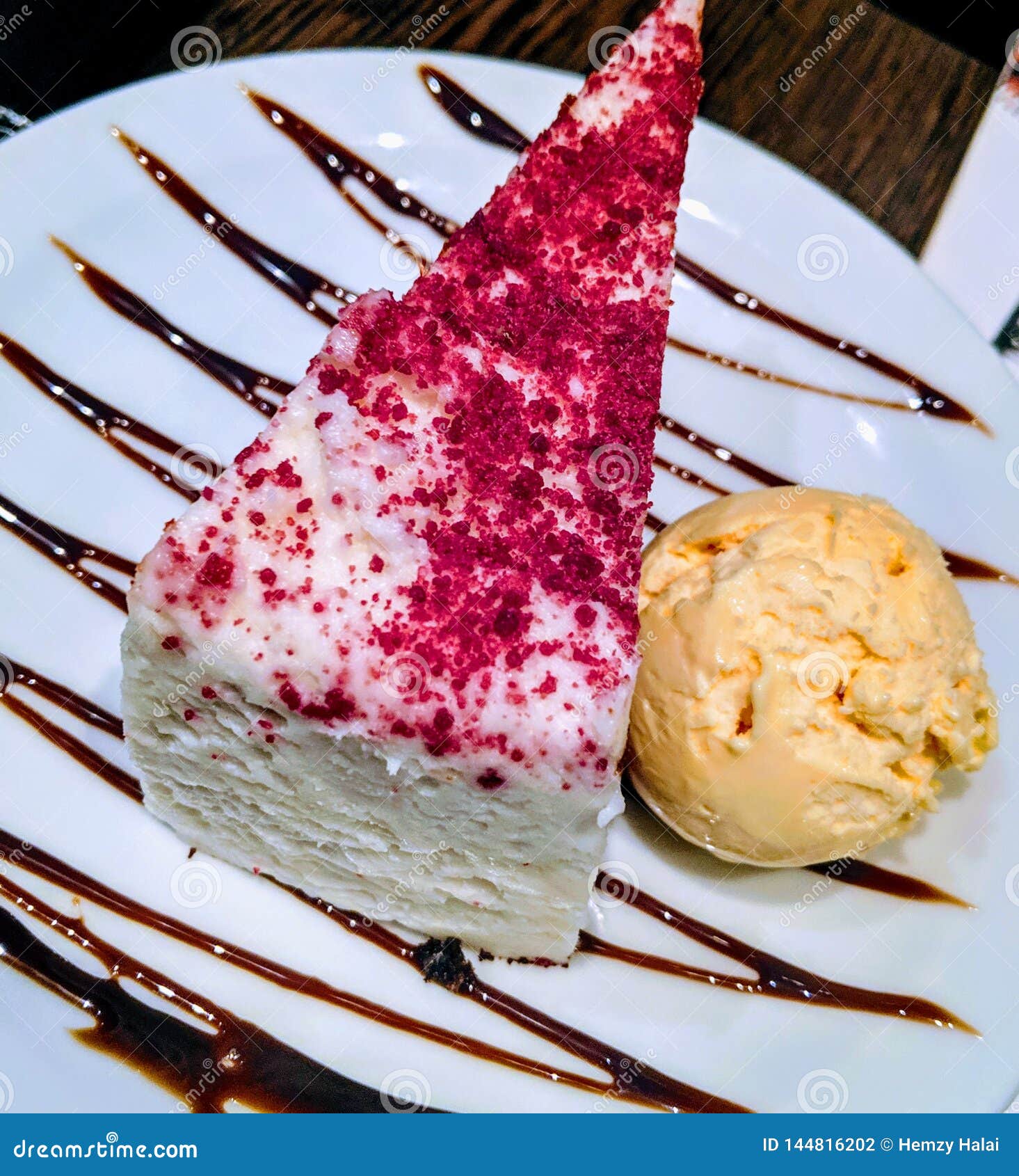 Delicious Raspberry Cheesecake and Vanilla Ice Cream Stock Photo ...