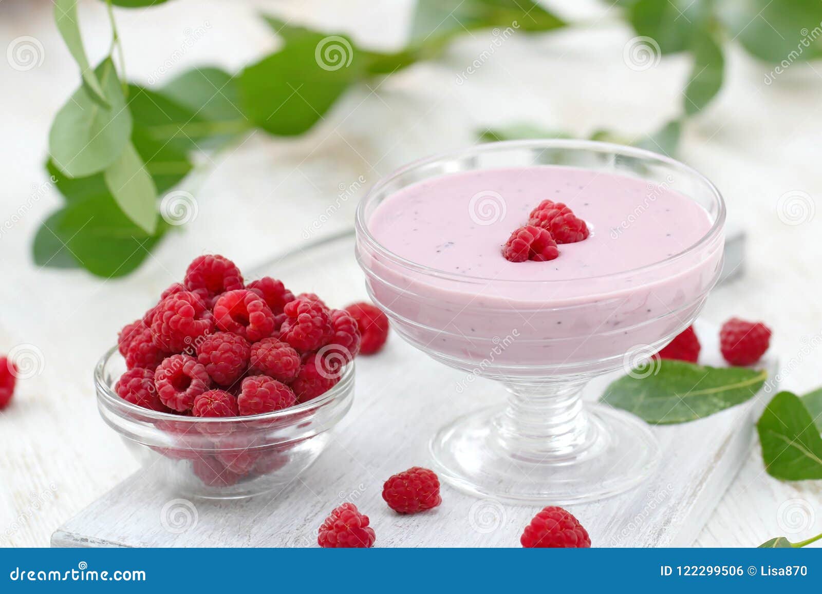 Delicious Raspberry Mousse in a Bowl Stock Photo - Image of sugar ...
