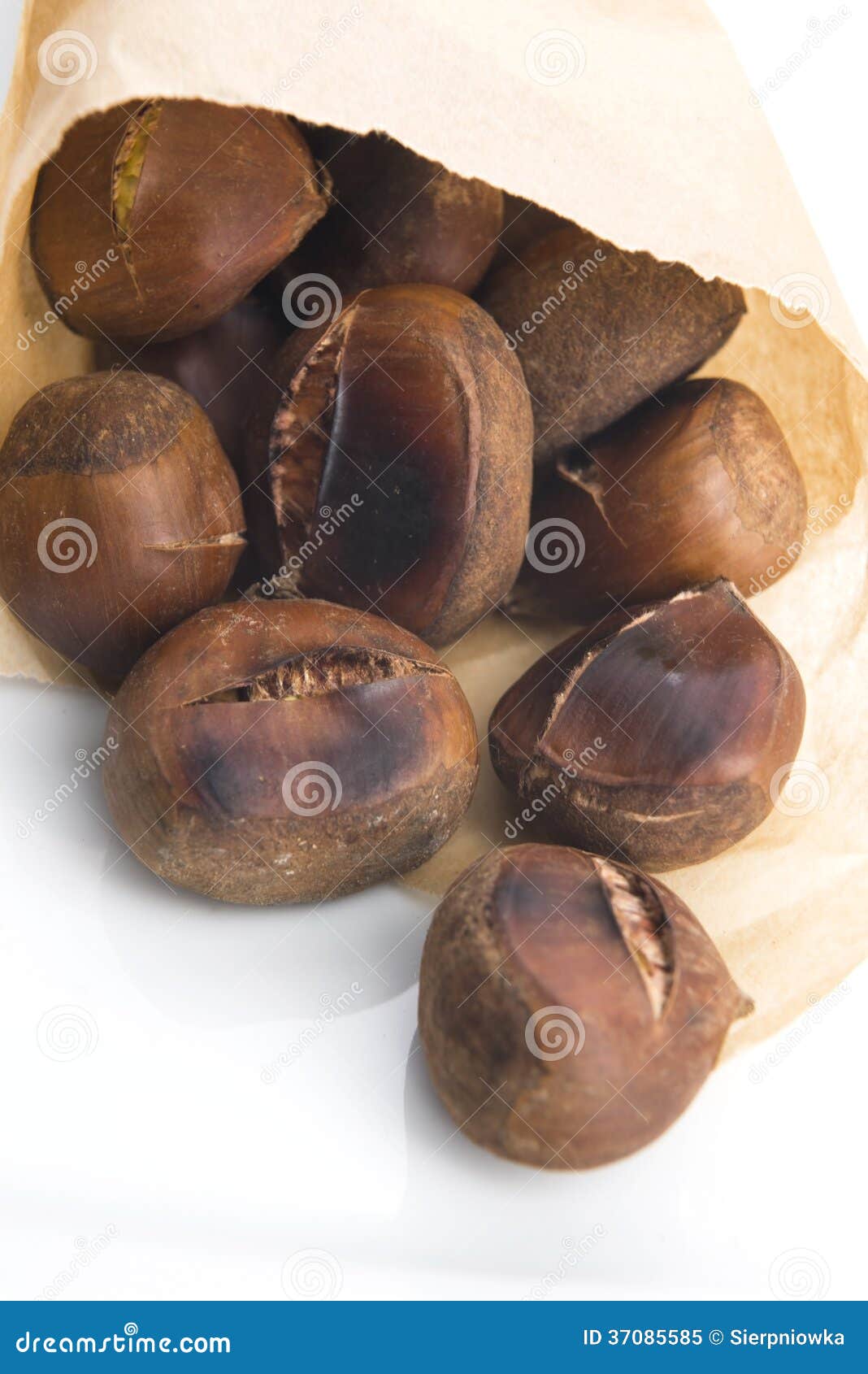 Delicious Roasted Chestnuts Stock Image - Image of cold, healthy: 37085585