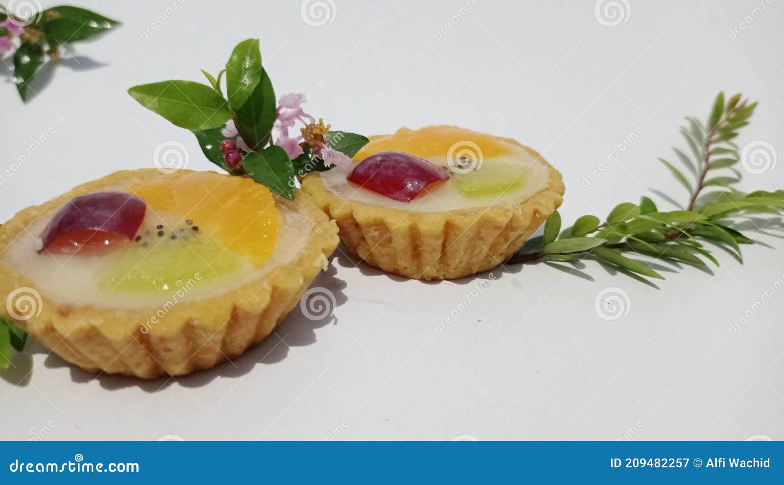 Delicious and Tasty Small Pie Stock Image - Image of food, appetizer ...