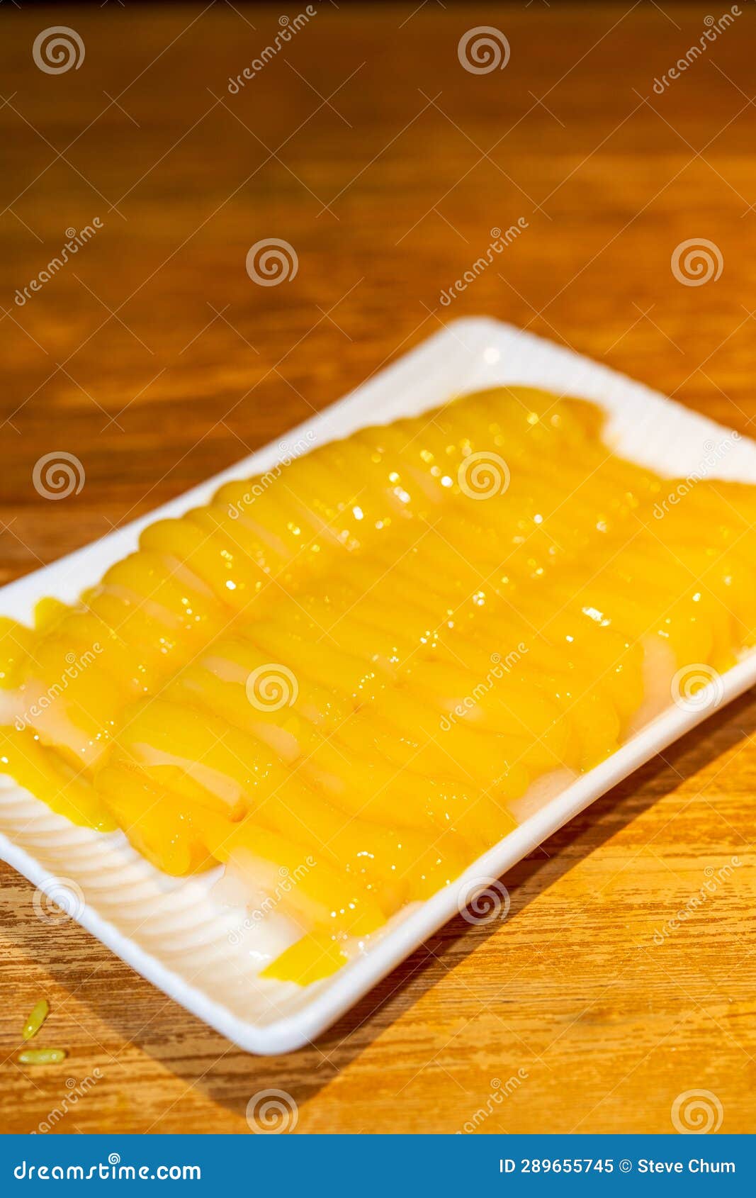 A Delicious Thai Dessert, Mango Rice Rolls Stock Image - Image of dish ...