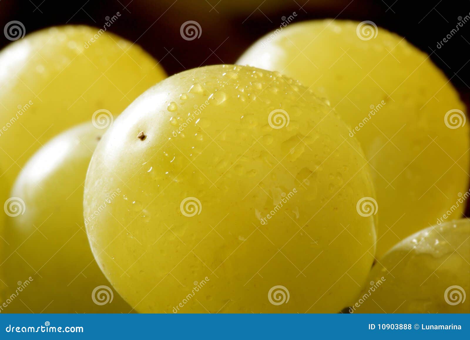 Delicious Yellow Autumn Grape Fruit Stock Photo - Image of background ...