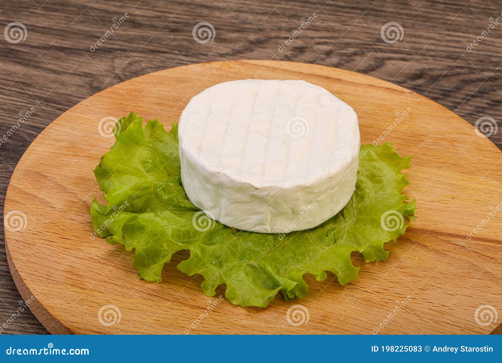 Delicous Brie Round Soft Cheese Stock Image - Image of ingredient ...