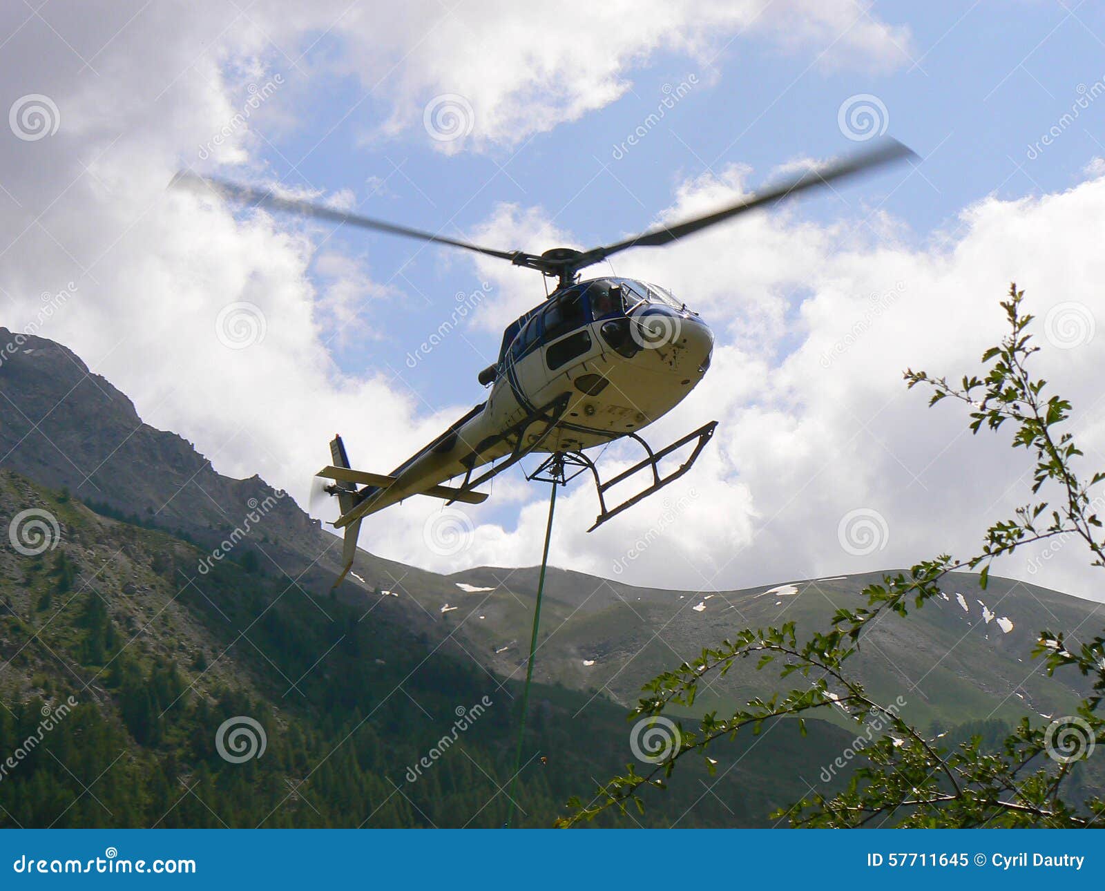 Delivery by helicopter stock image. Image of ravitaillement - 57711645