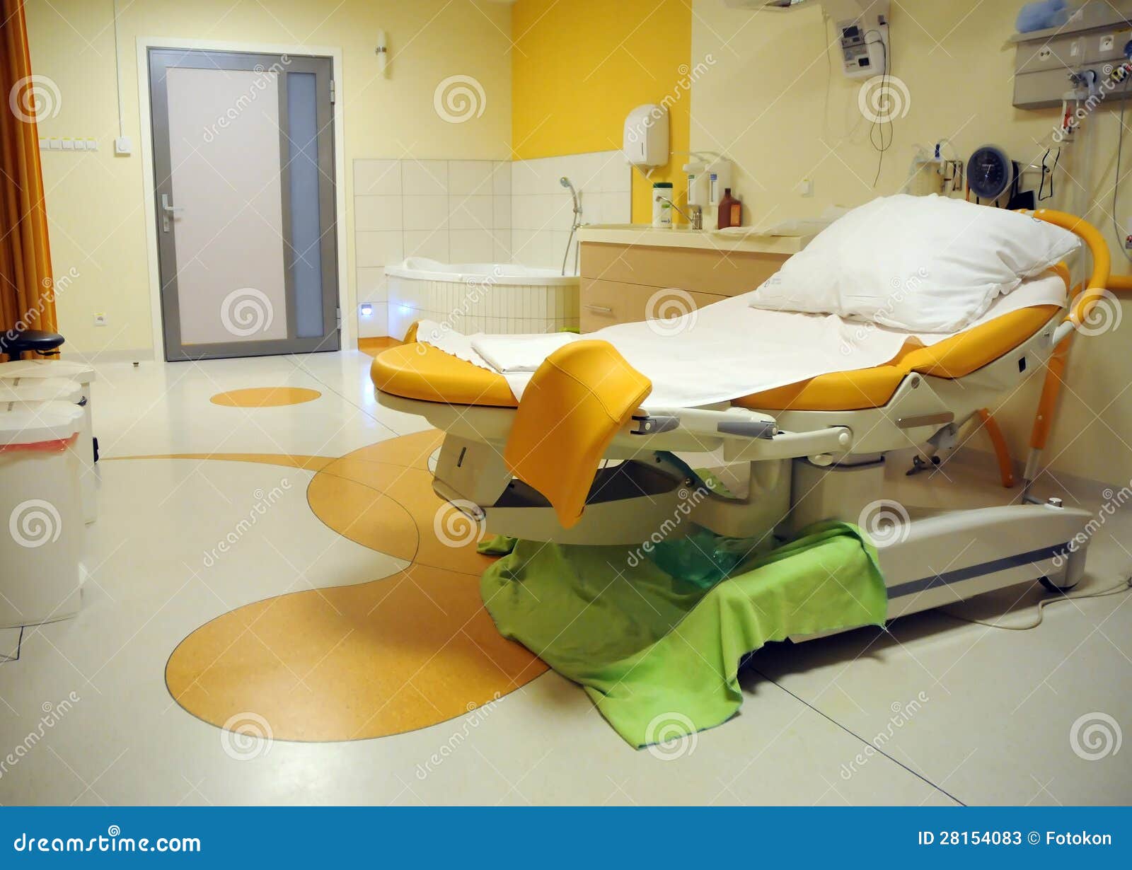 Delivery room stock image. Image of polish, infirmary - 28154083